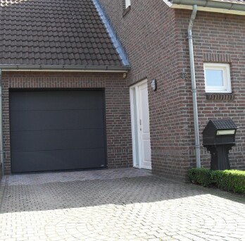 MATHPEETERS - Openslaande garagedeuren